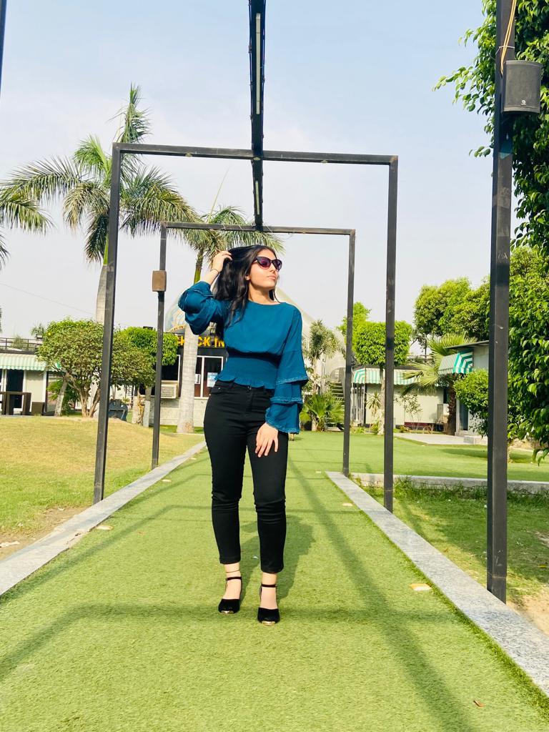 Miss Teen Sonepat 2022 Khushi Malik