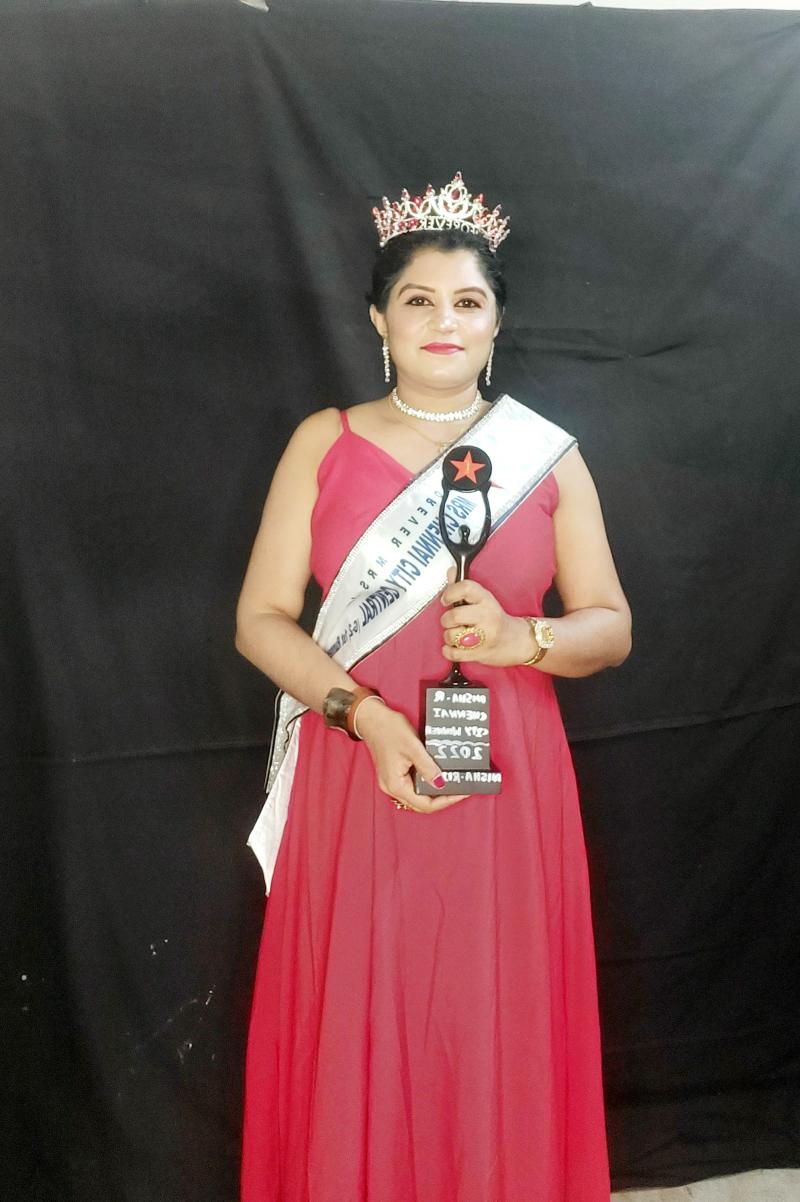 Mrs Queen of India 2022 Nisha Rijish (G-2)