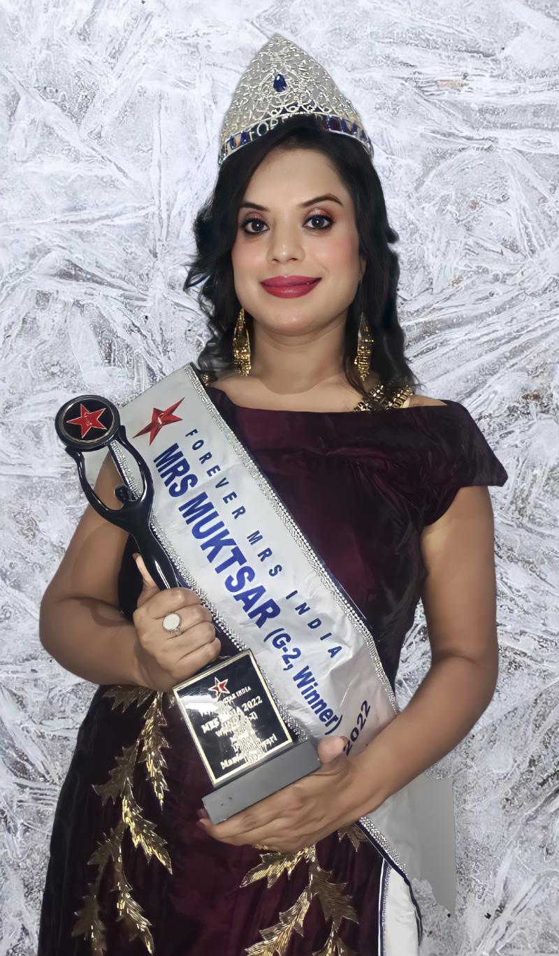 Mrs Punjab 2022 Manisha Tiwari 1st Runner Up (G-2)
