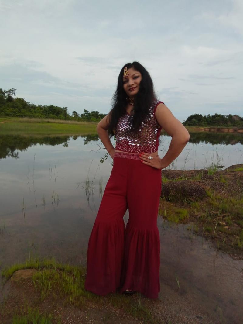 Mrs Gondia 2022 (G-2) Diplata Anil Meshram