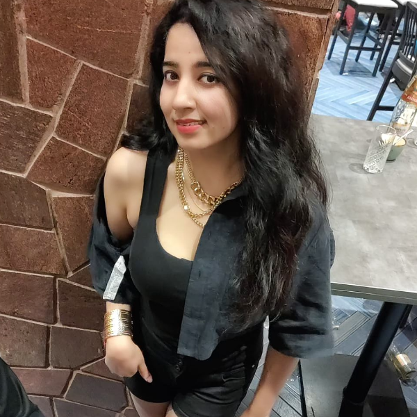 Mrs India Contestant 2024 | Sakshi Bajaj | Visakhapatnam