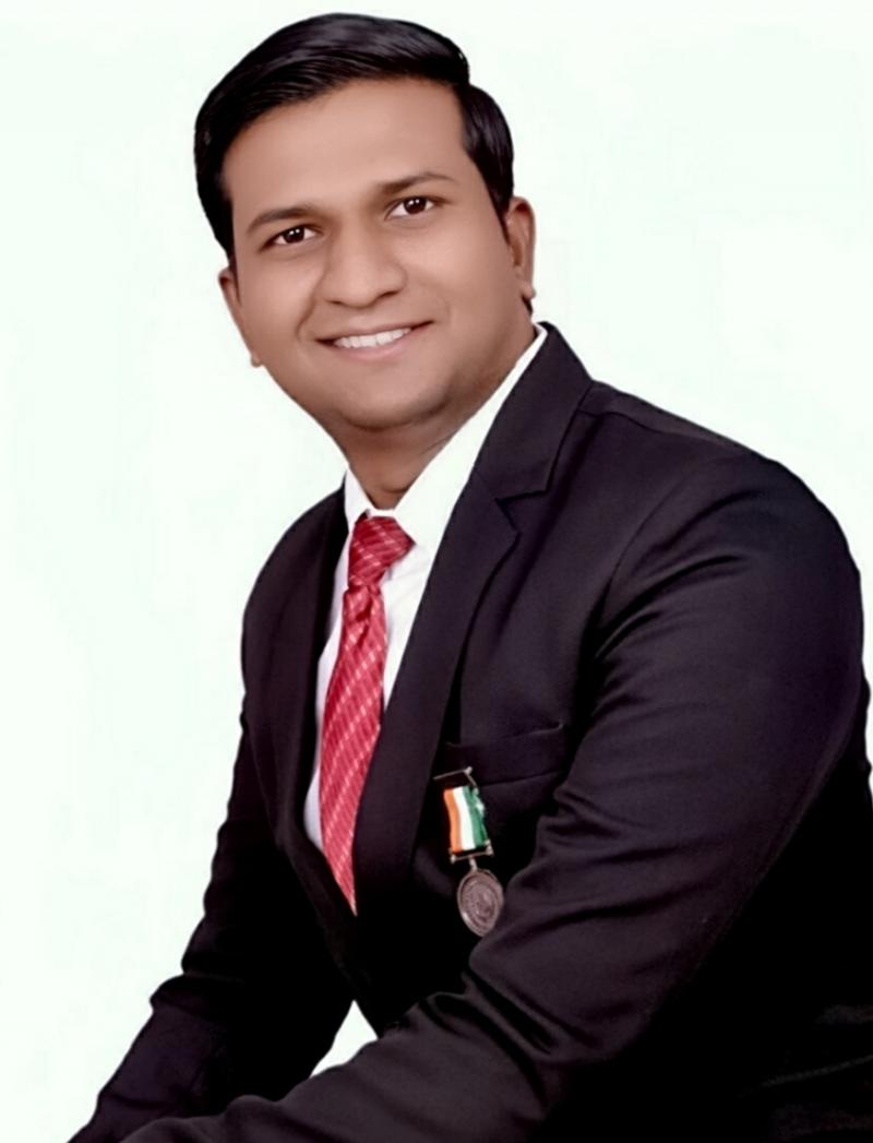 Dr. Bhushan Paraskar : Awardee The Real Super Heroes Awards 2020 by FSIA