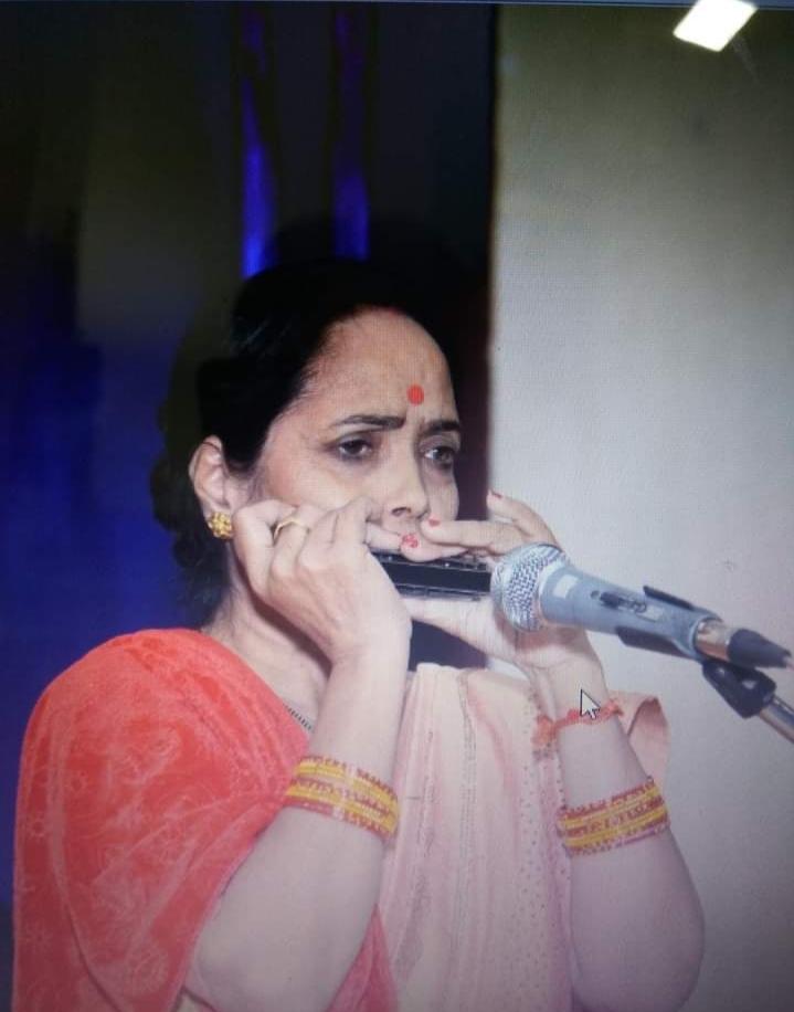 Meena Singh from Pratapgarh is Super Woman 2022 Contestant