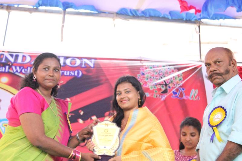 Kirthiga Prakash achieved Title of Entrepreneur from Chennai | Super ...