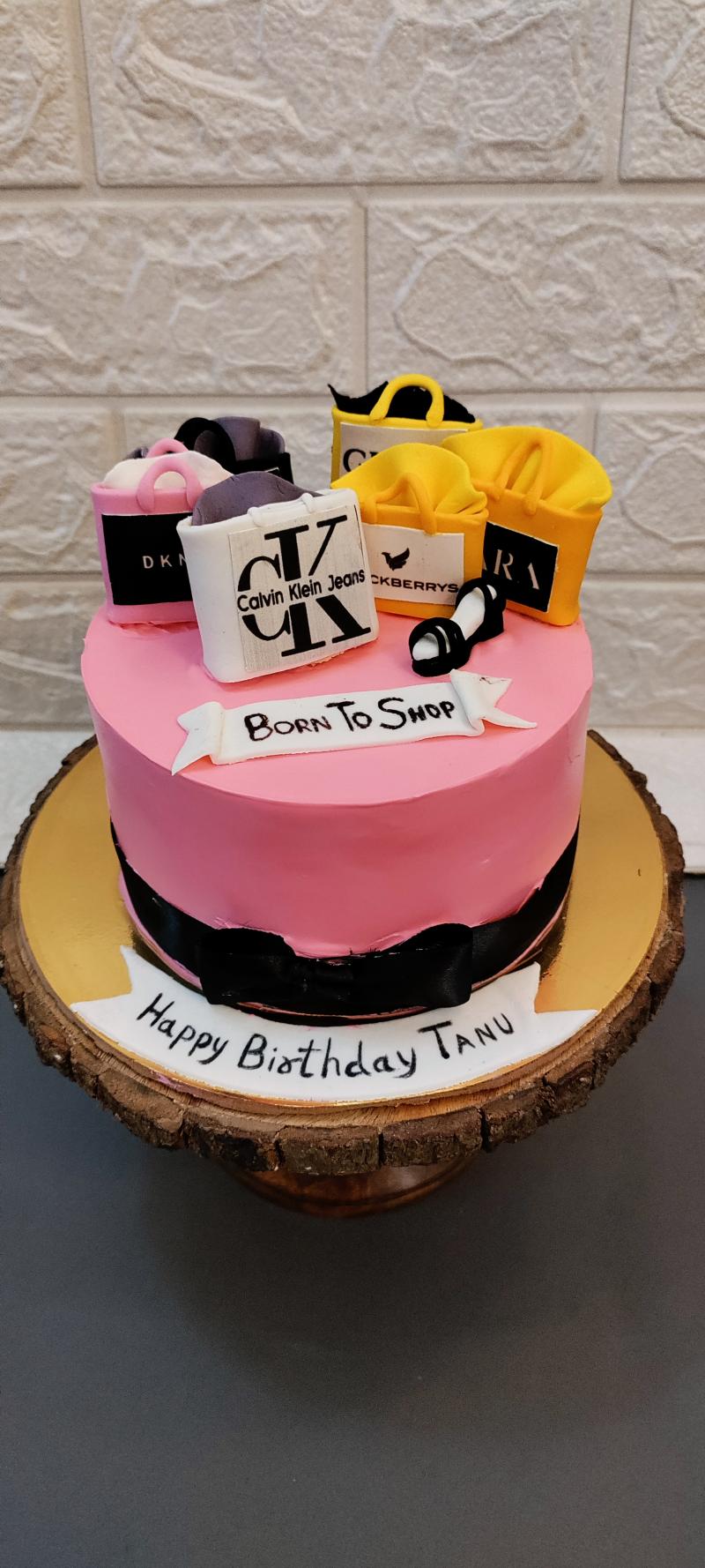 Prachi Rathore is Indore Title Holder in Chef 2023