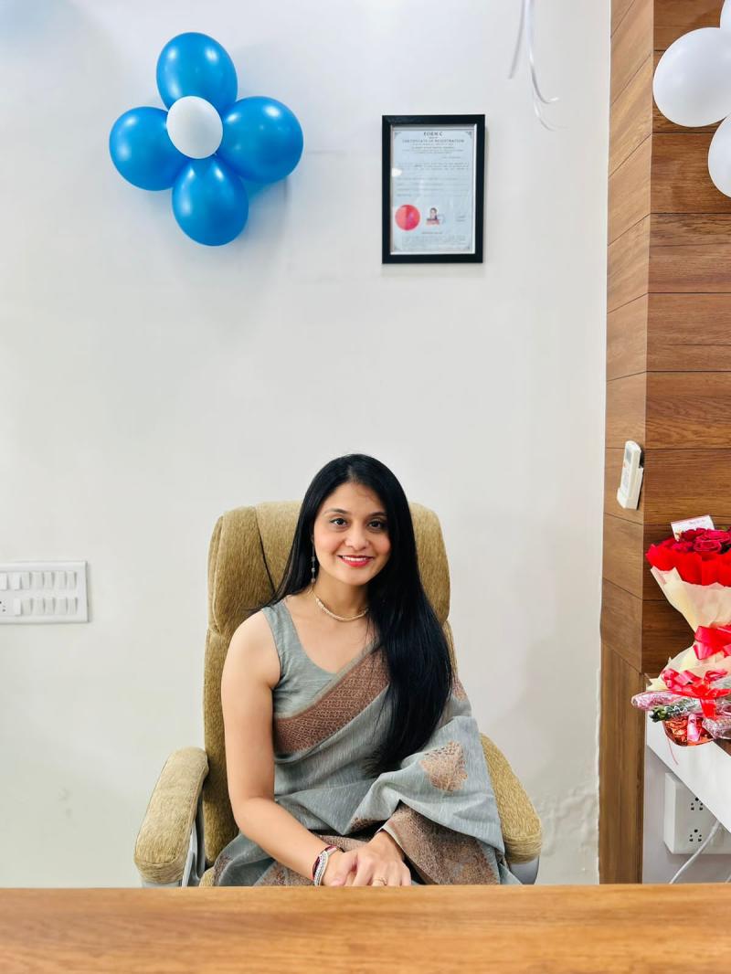 Dr. Divya Navinchandra Gandhi achieved Title of Doctor from Bharuch ...